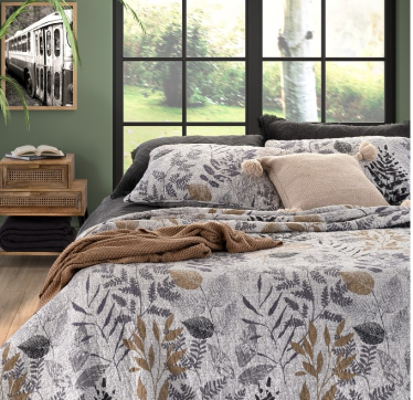 LENA DOUBLE/QUEEN QUILT – Kate Co Home & Design Studio